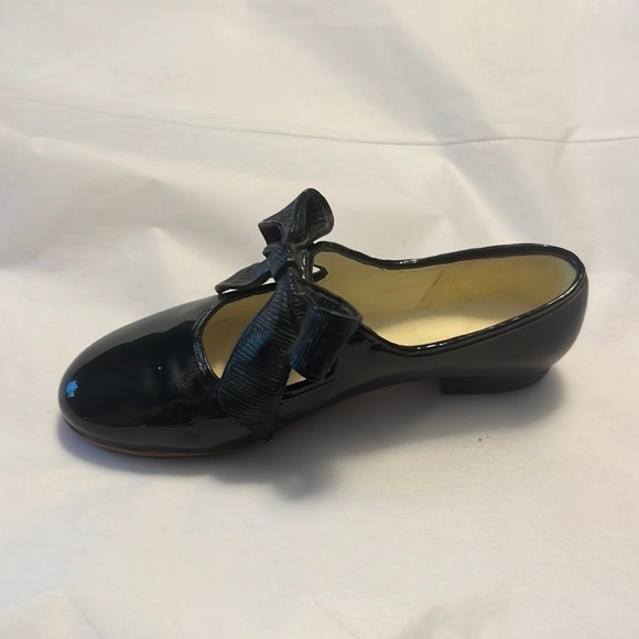 Just The Right Shoe | Other | Just The Right Shoe By Raine Toe Tapper ...